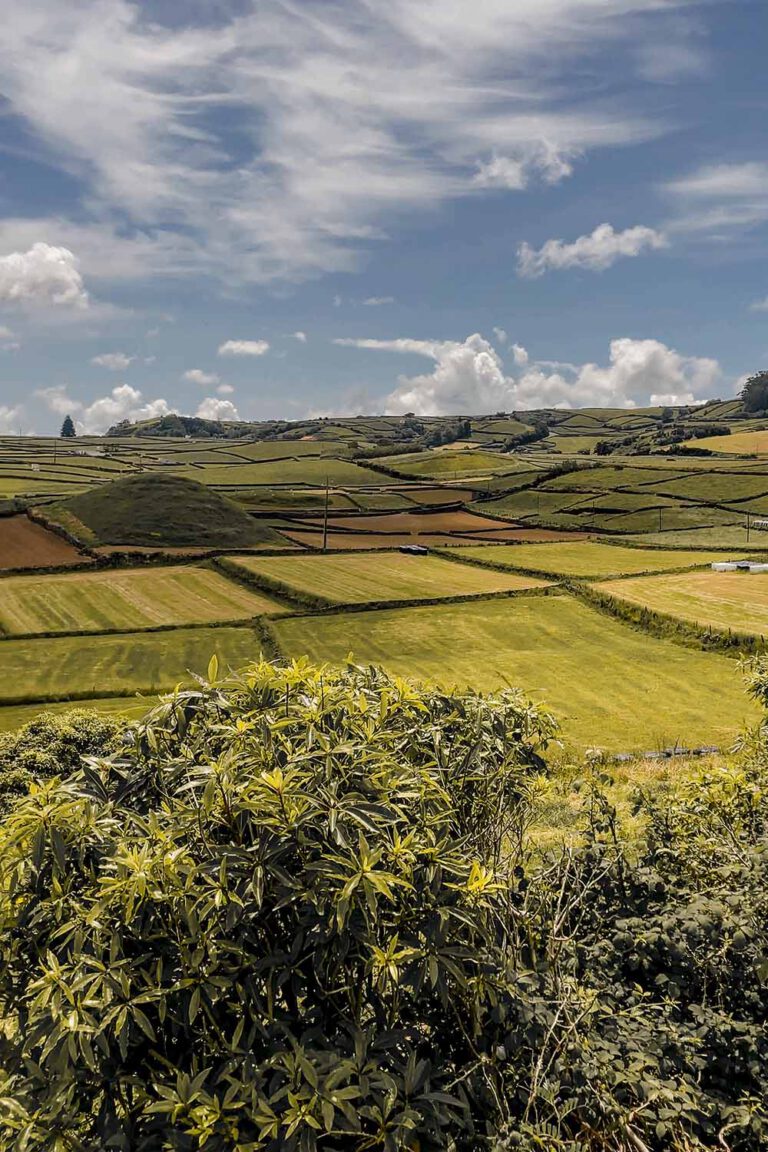Azores Travel Guide - Traveling the Azores Like a Pro - La Vie En Marine